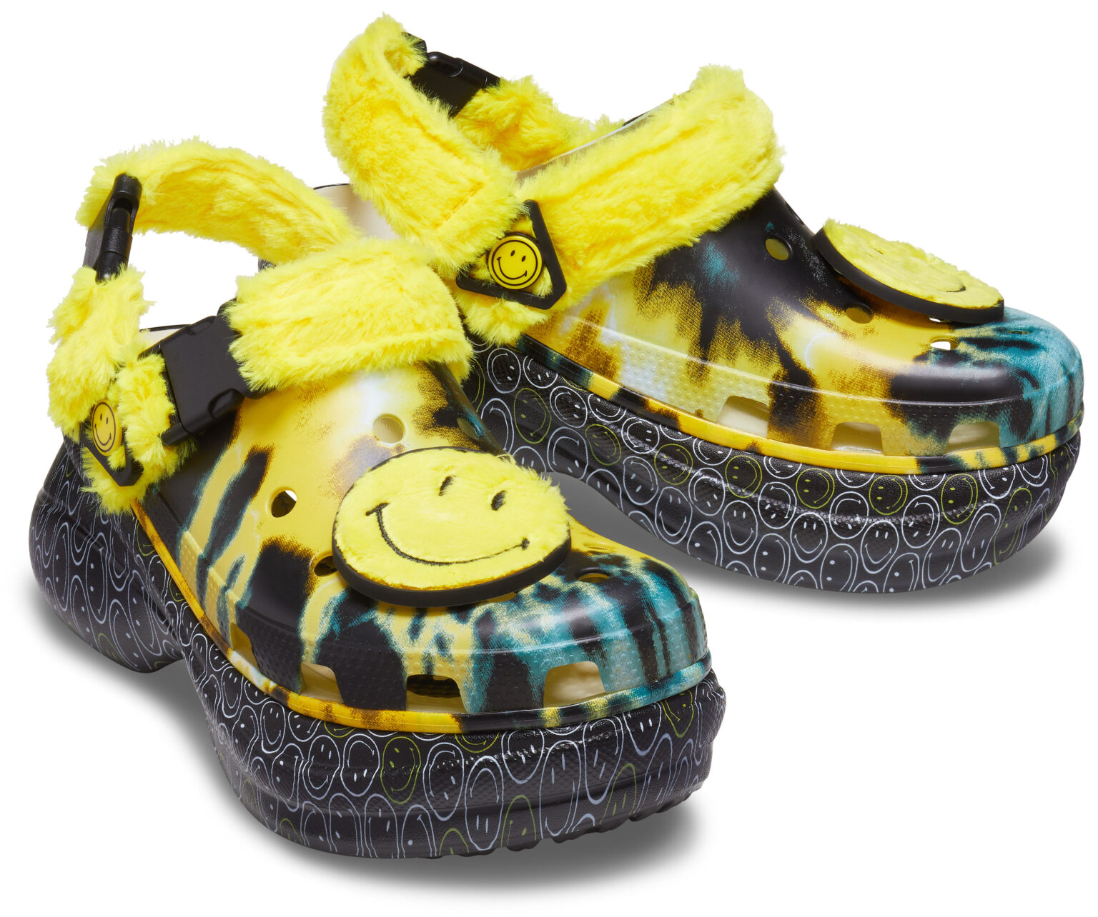 Crocs lanza la nueva colección SMILEY - aMENzing